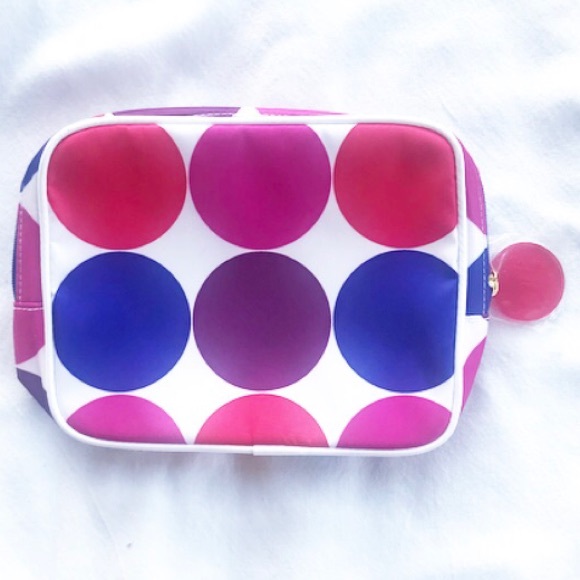 Lisa Perry for Estee Lauder | Bags | Lisa Perry For Este Lauder Makeup ...